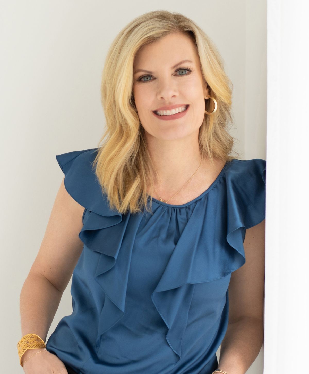 About Suzanne Smith, PA-C